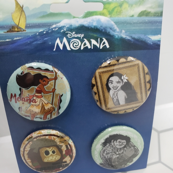 Disney | Accessories | Moana Disney 4 Button Set | Poshmark